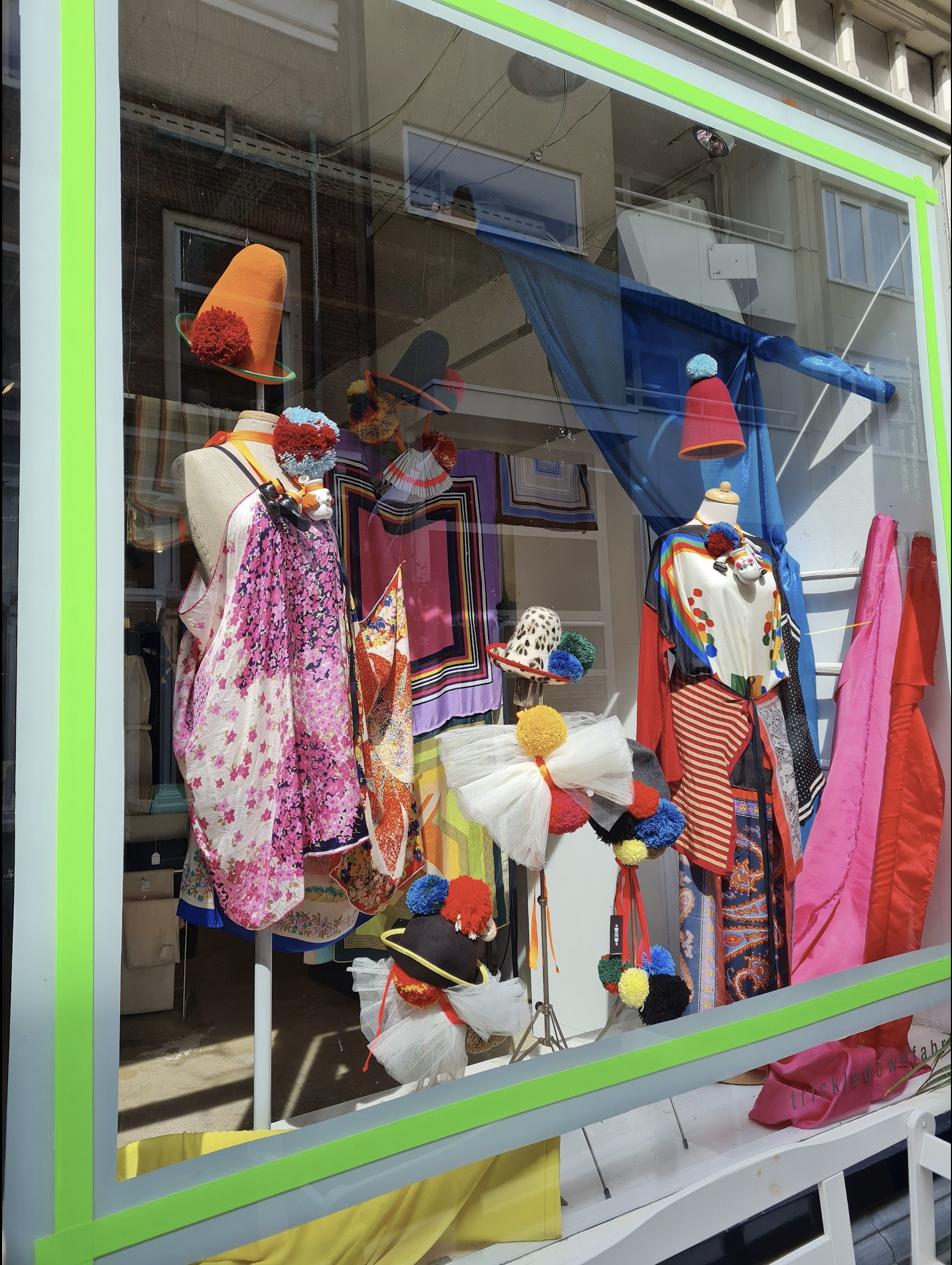 TextielLiefde – Berichten uit de wereld van textiel